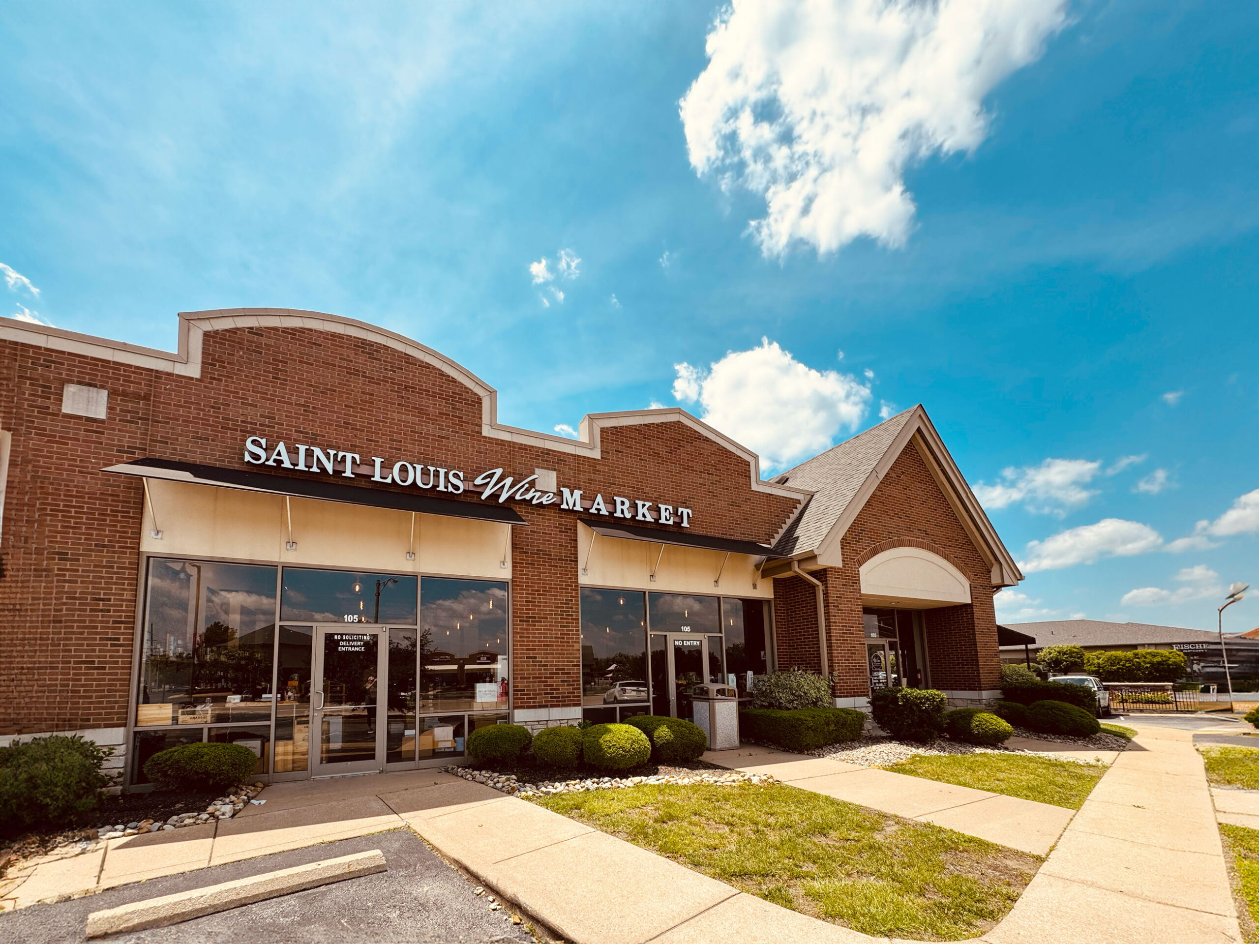 Instagram | St. Louis Wine Market